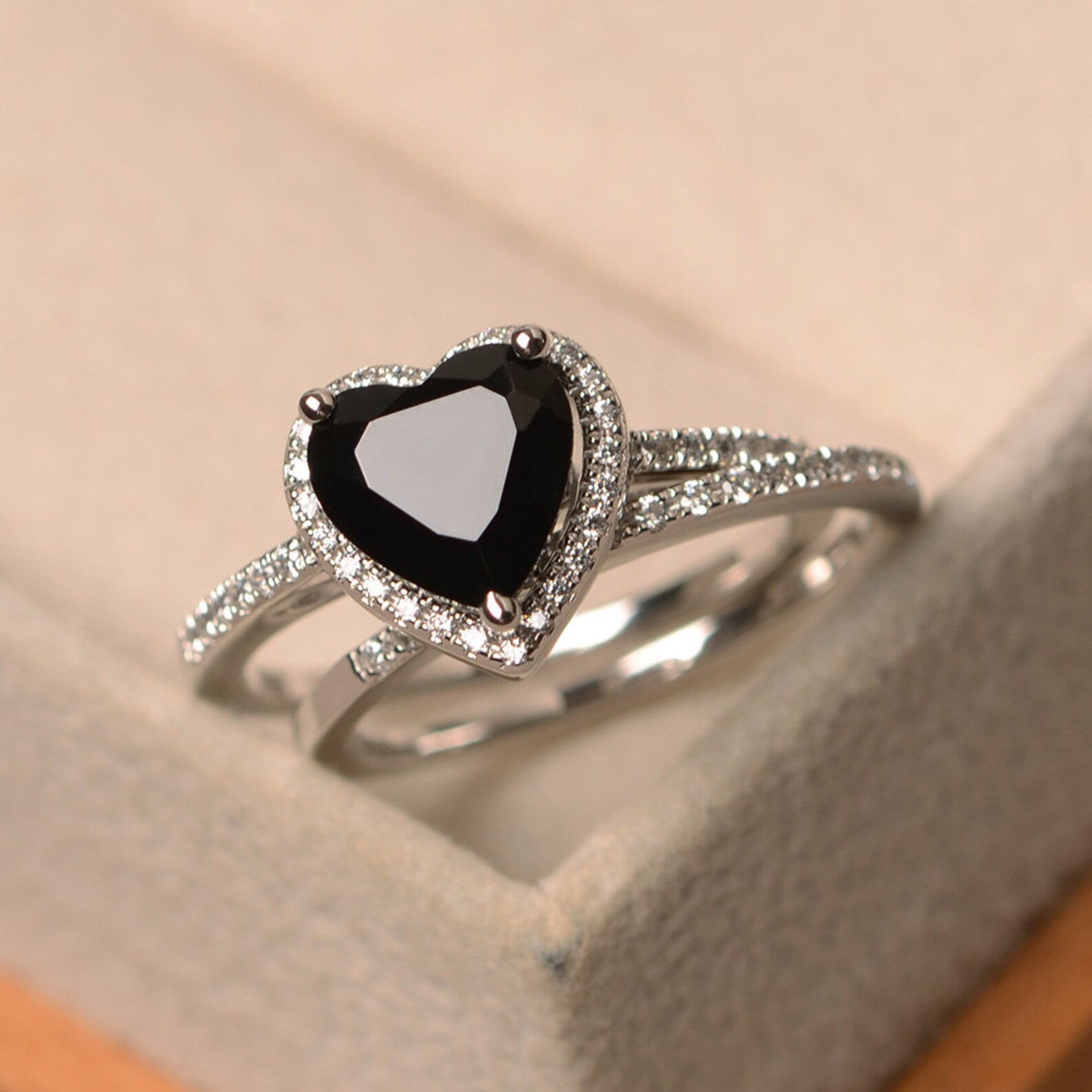 Black Spinel Ring Heart Cut Black Gemstone Halo Rings - Etsy