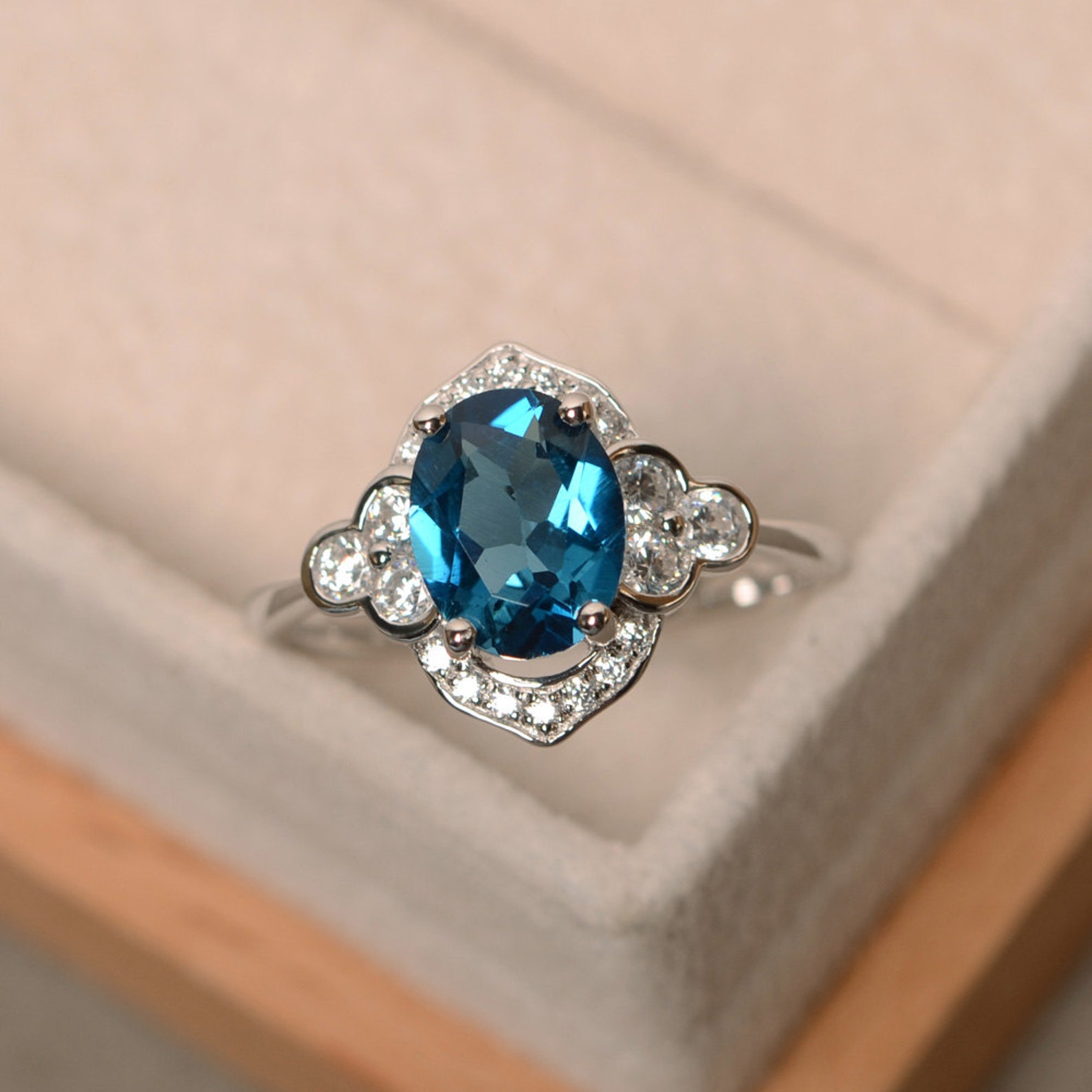 London Blue Topaz Ring Oval Cut Blue Gemstone Wedding Ring - Etsy