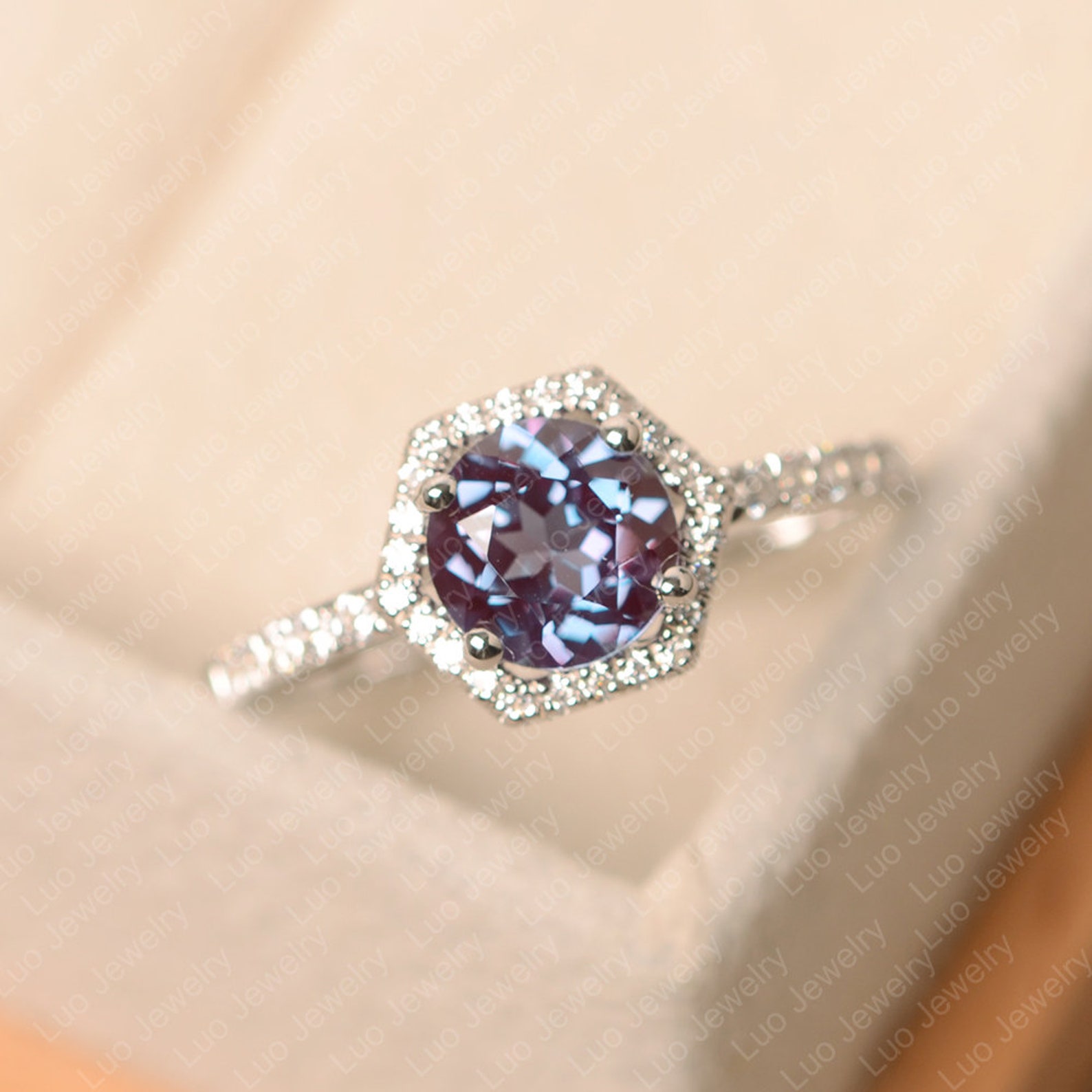 Alexandrite Ring Round Cut June Birthstone Color Changling - Etsy