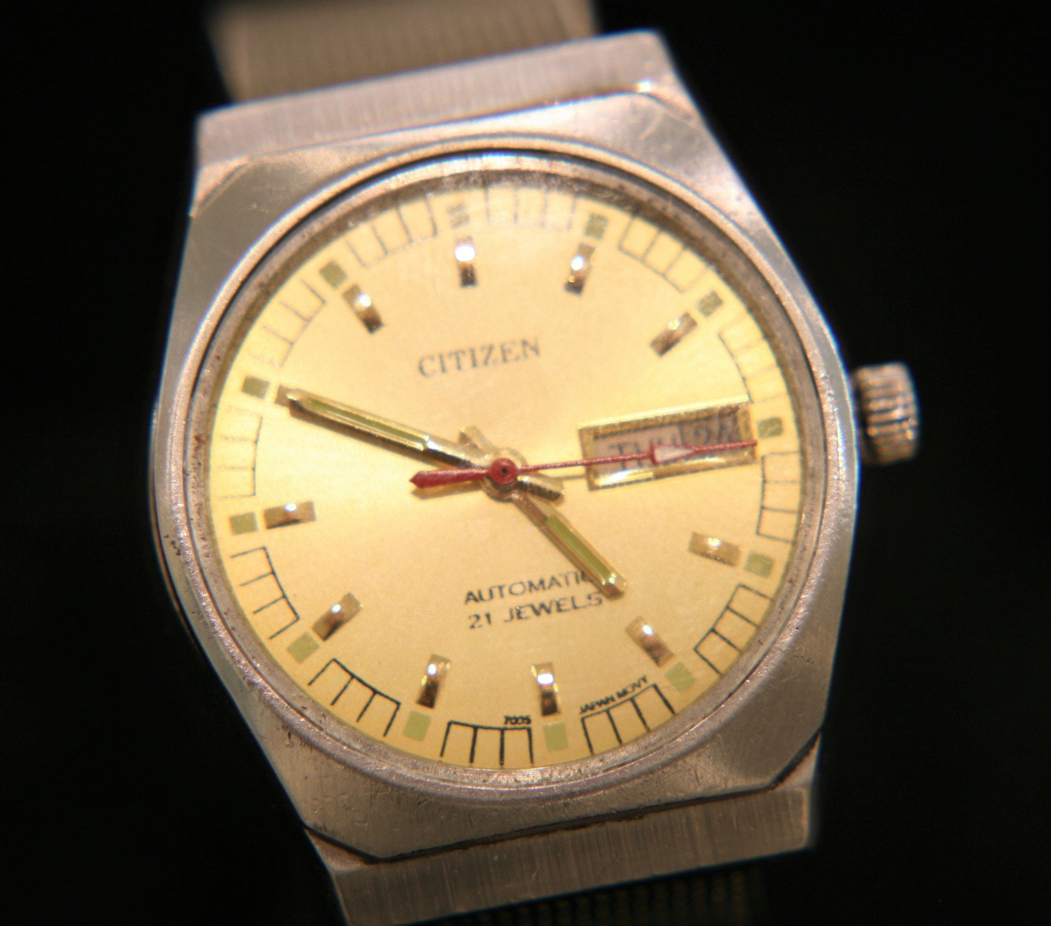 Beautiful restored men's 1971 Citizen automatic, day/date, 21 jewel ...