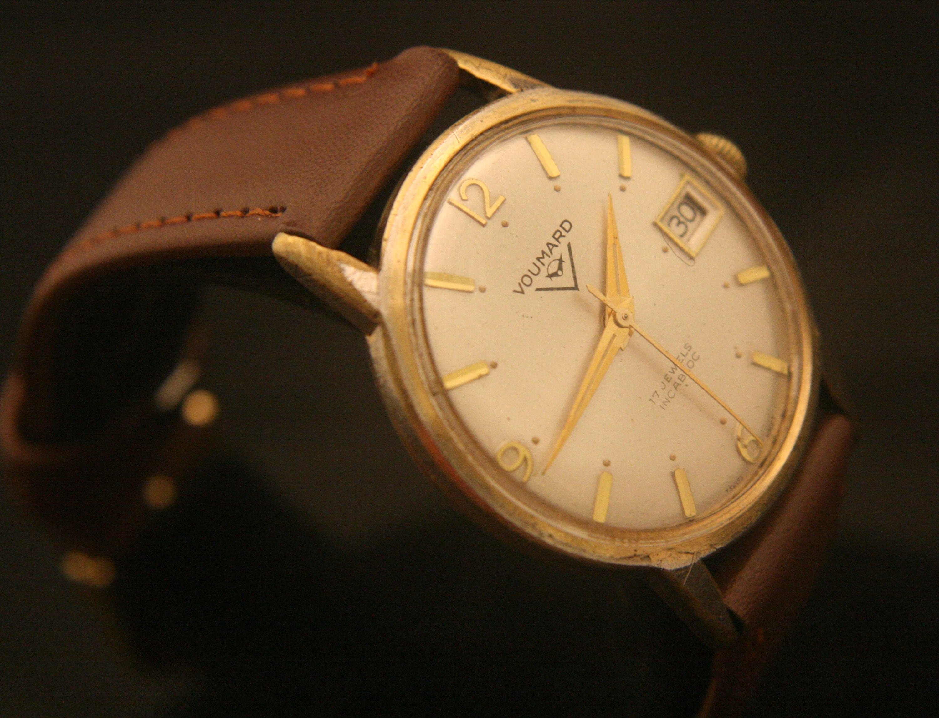 Very rare vintage 1960's men's Swiss 17 jewel Voumard gold dress ...
