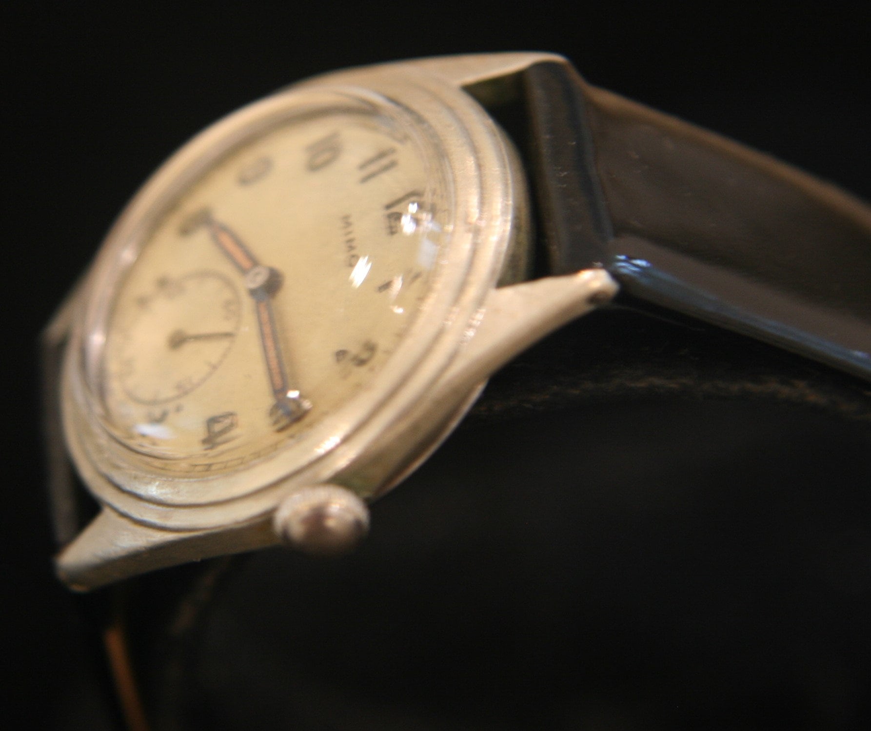 Very rare 1942 men's Swiss MIMO military 9 jewel manual wind wristwatch ...