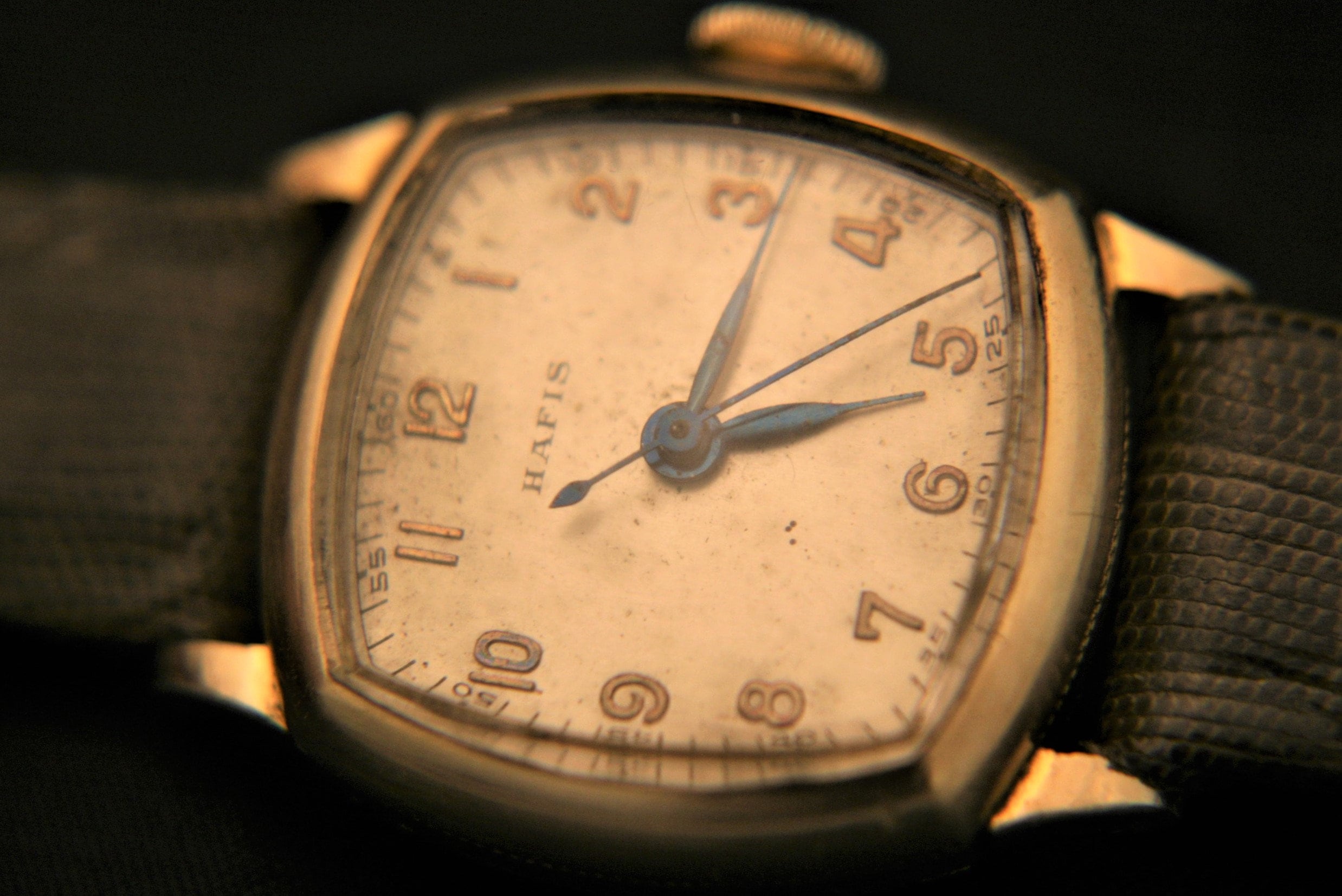 Vintage men's WWII 1940's Swiss Hafis, R. Gsell & Co. 7J unisex gold ...