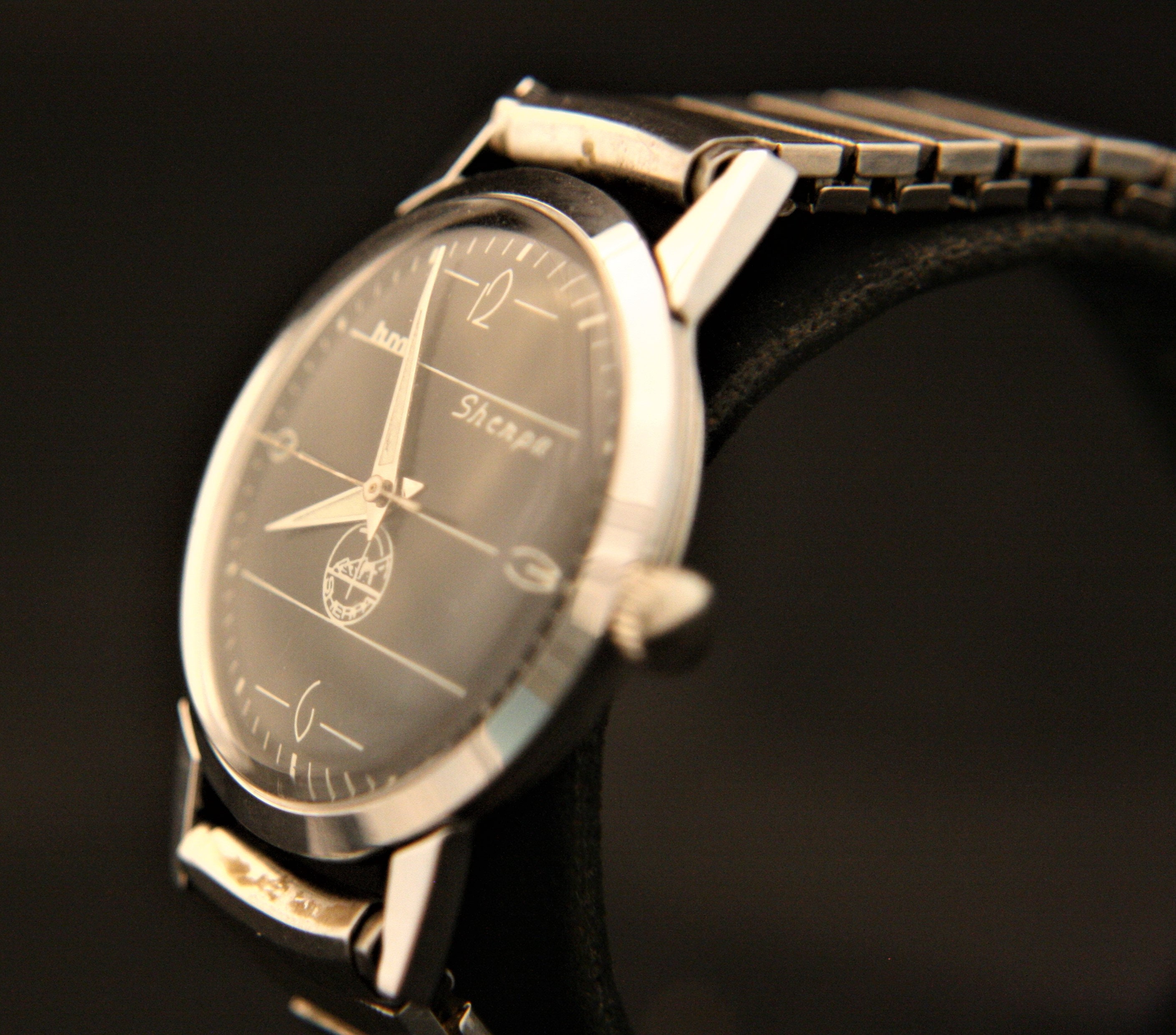 Men's black dial serviced and restored vintage 1970's HMT 17 jewel genuine SHERPA wristwatch