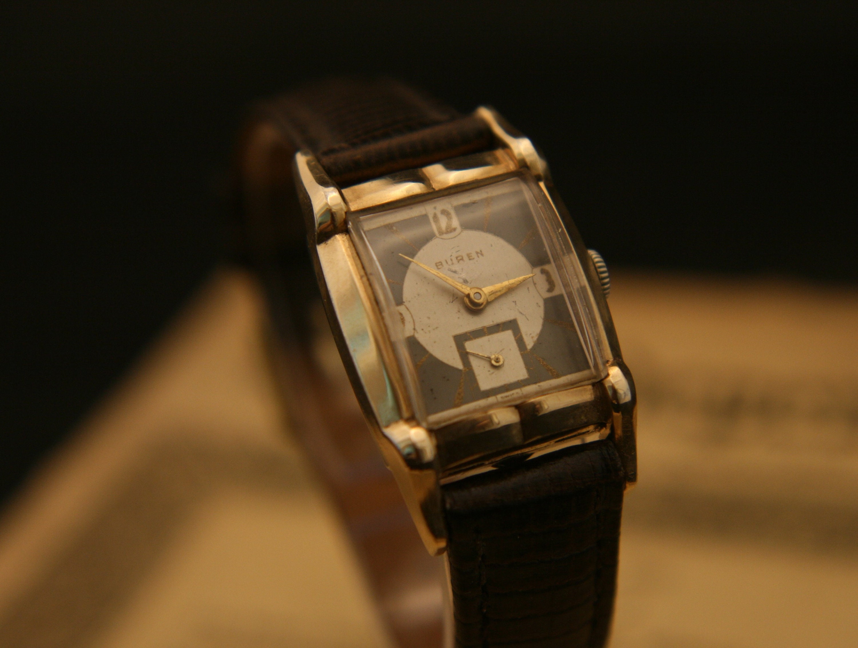 Stunning Art Deco vintage 1940's Buren gold 17J Swiss dress wristwatch ...