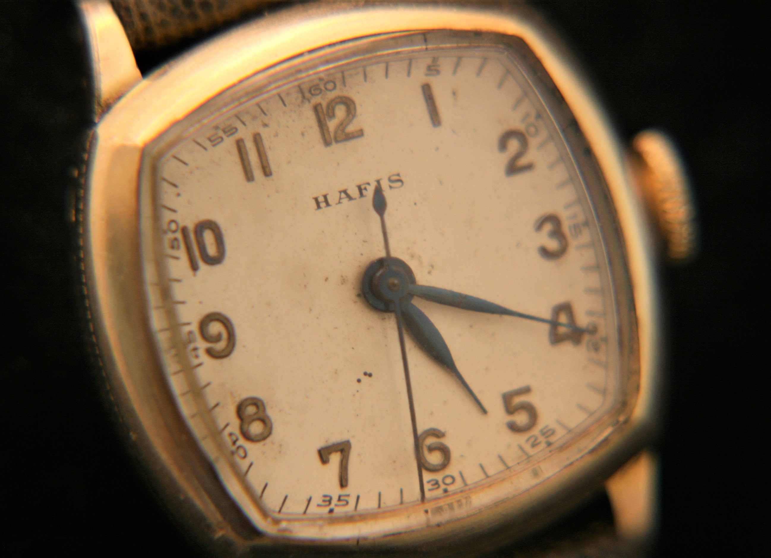 Vintage men's WWII 1940's Swiss Hafis, R. Gsell & Co. 7J unisex gold ...
