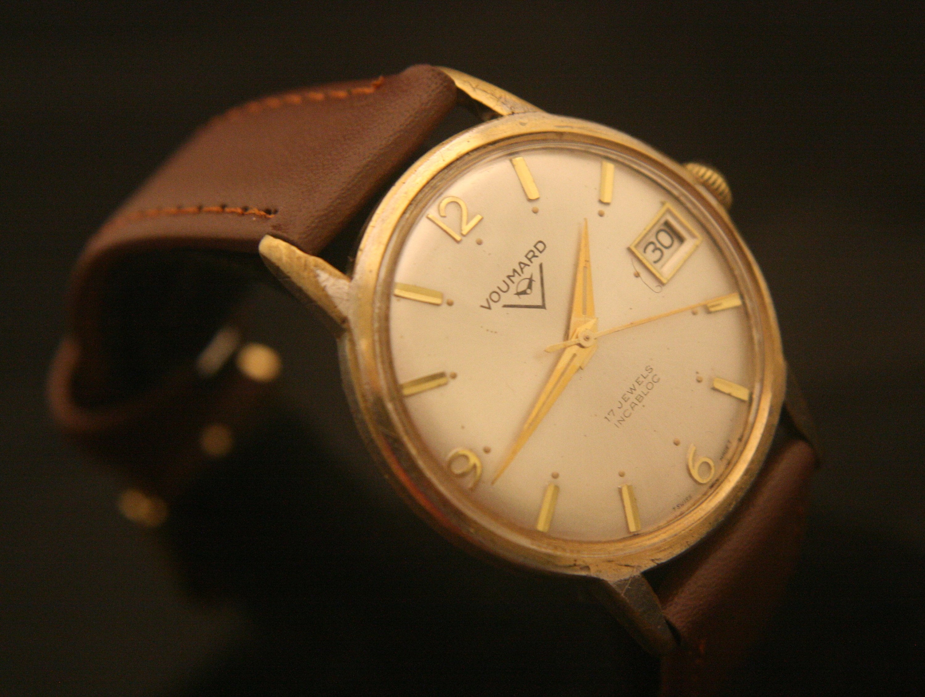 Very rare vintage 1960's men's Swiss 17 jewel Voumard gold dress ...
