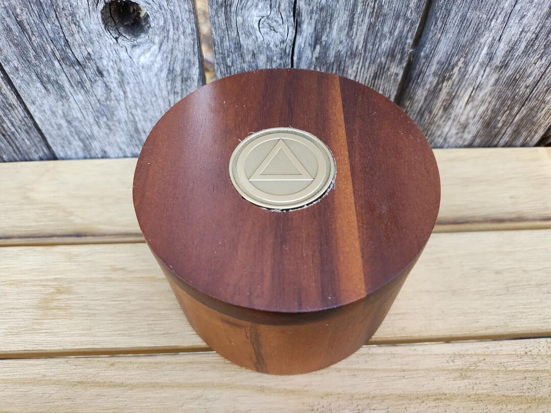 Acacia Keepsake / Medallion Box Sobriety Recovery Gift Alcoholics ...