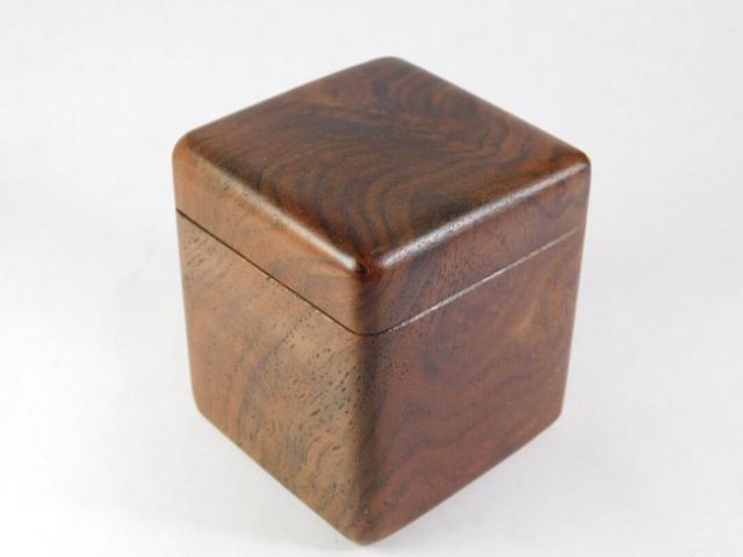 Walnut Burl Keepsake / Ring / Memento Box - Etsy