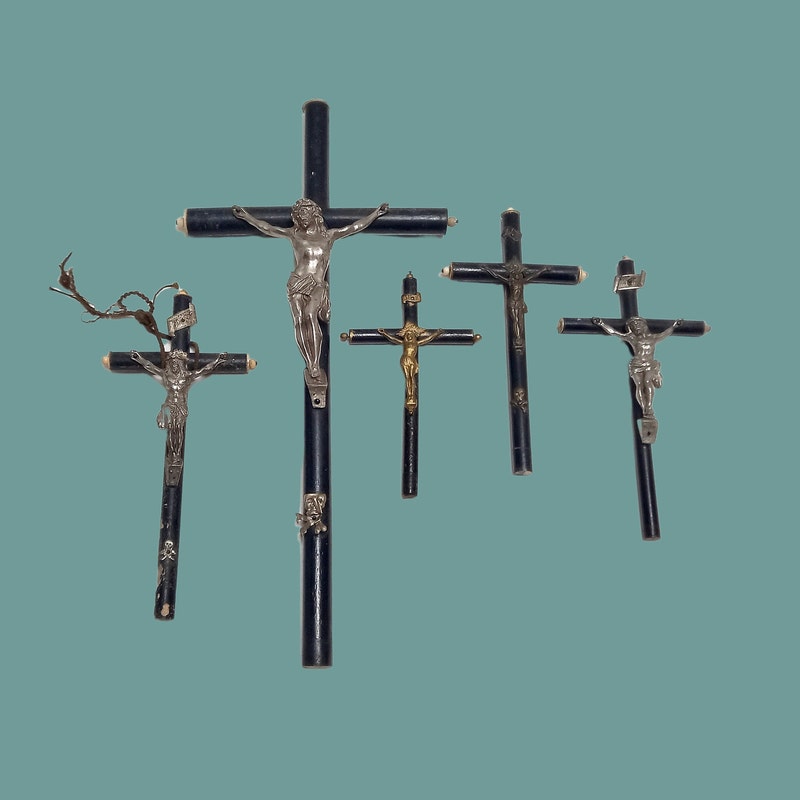 Black Crucifix - Etsy