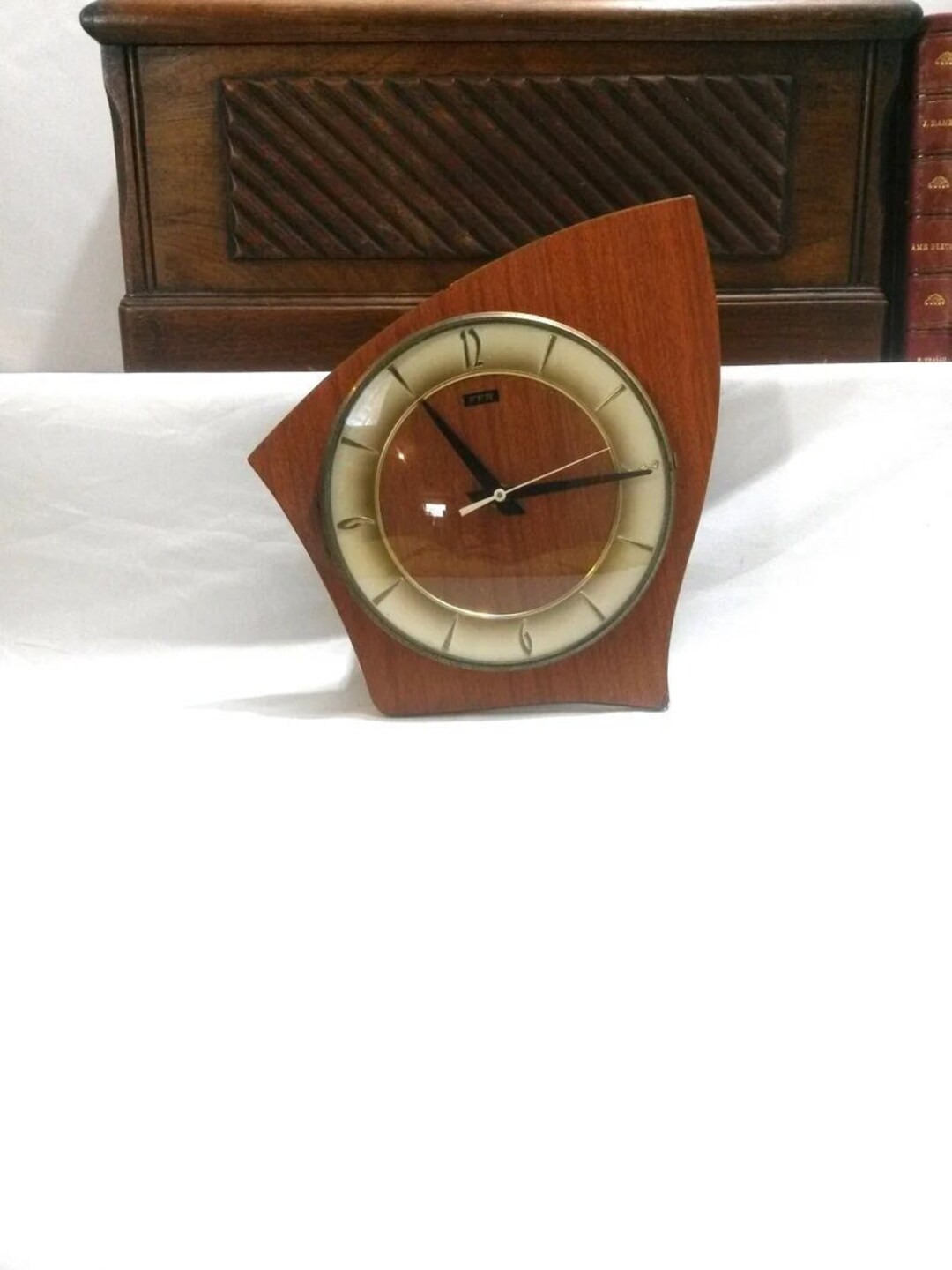 Freeform Formica Clock - Imperfect Mid Century Retro Wall Clock - FFR ...