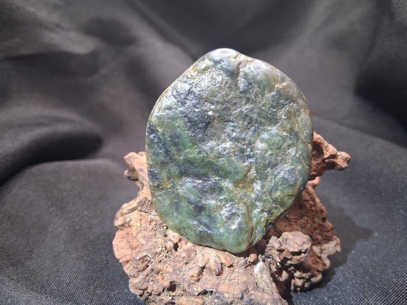 Big Sur Nephrite Jade Stone. - Etsy