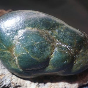 Big Sur Vulcan Nephrite Jade Stone. - Etsy