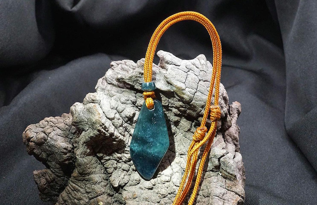 Guatemalan Dark Olmec Blue Jadeite Pendant. Rare. - Etsy