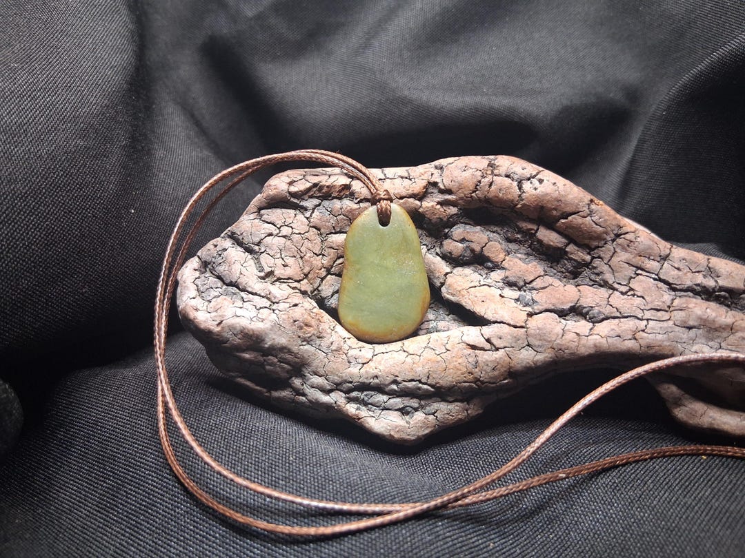 Big Sur Vulcan Nephrite Jade Stone Pendant. - Etsy