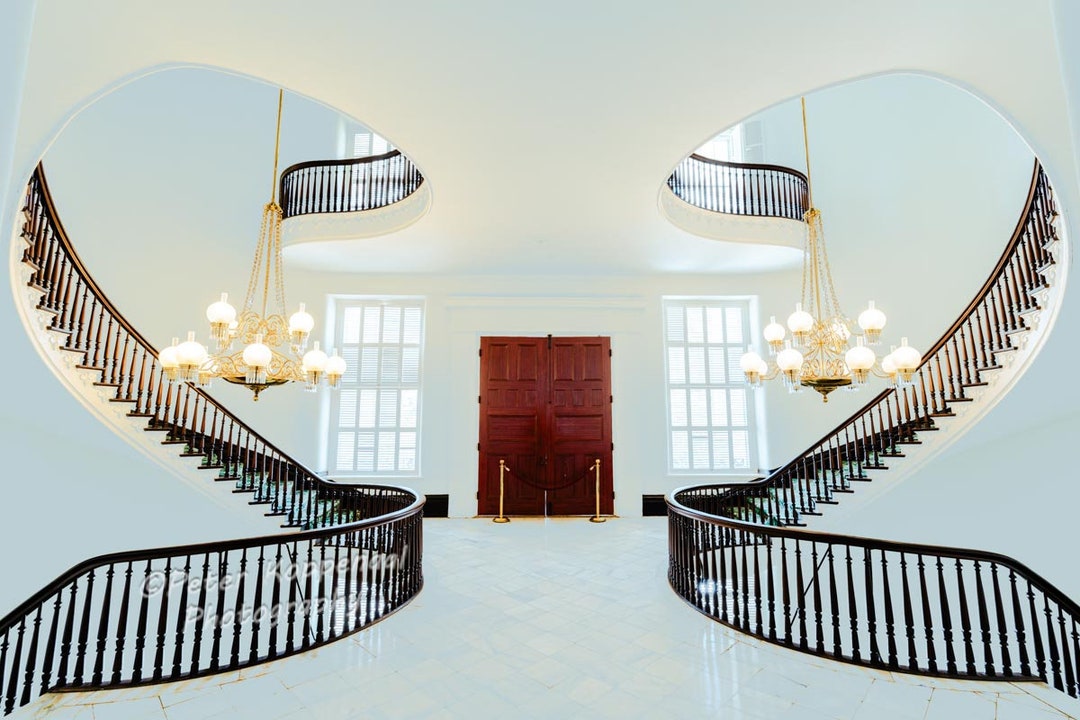 Alabama State Capitol Double Cantilevered Staircase, Montgomery ...