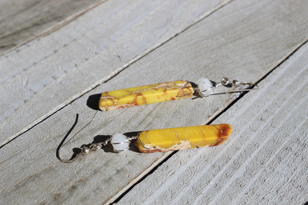 Chunky Large Yellow Imperial Sea Sediment Jasper Tooth Bead Suspended ...