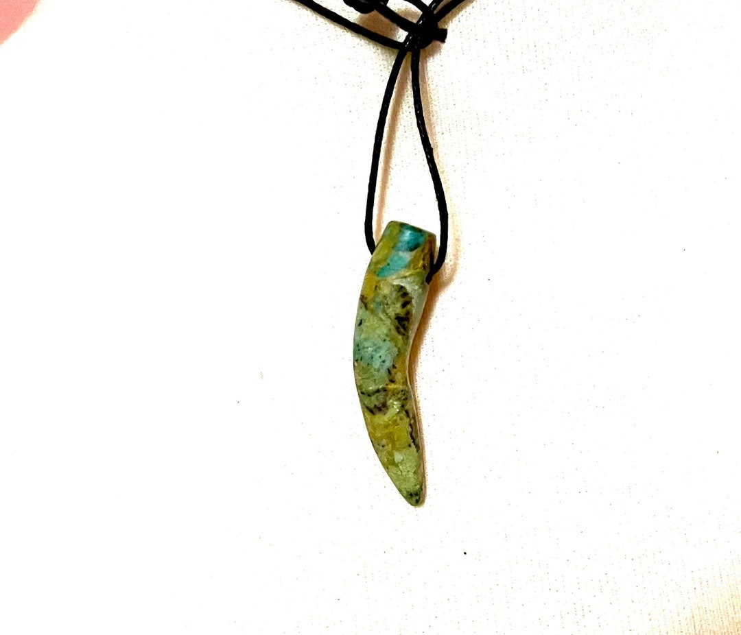 Pre-columbian Jade Jadeite Carved Pendant Antique Jade Jaguar Tooth ...
