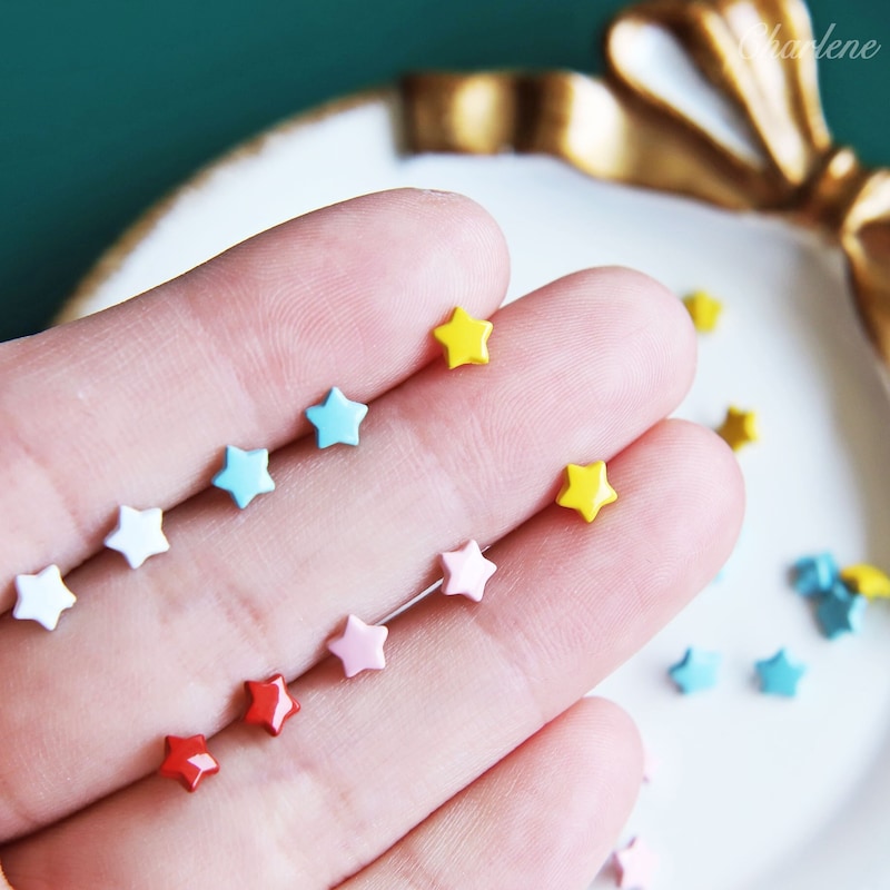 Yellow Star Button - Etsy