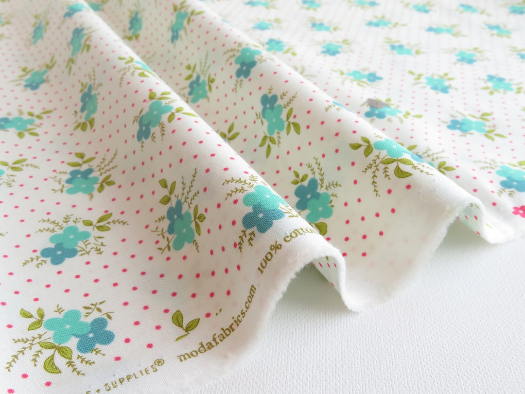 Flower Power Easy Breezy Florals in Cloud Aqua by Maureen Mccormick for ...
