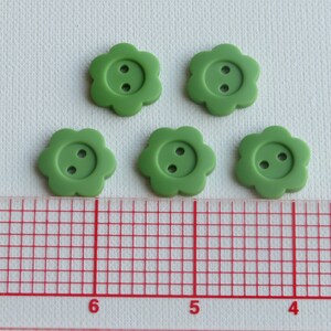 Flower Shaped Button | Carved Flower Buttons | Round 4 Holes Buttons - Etsy