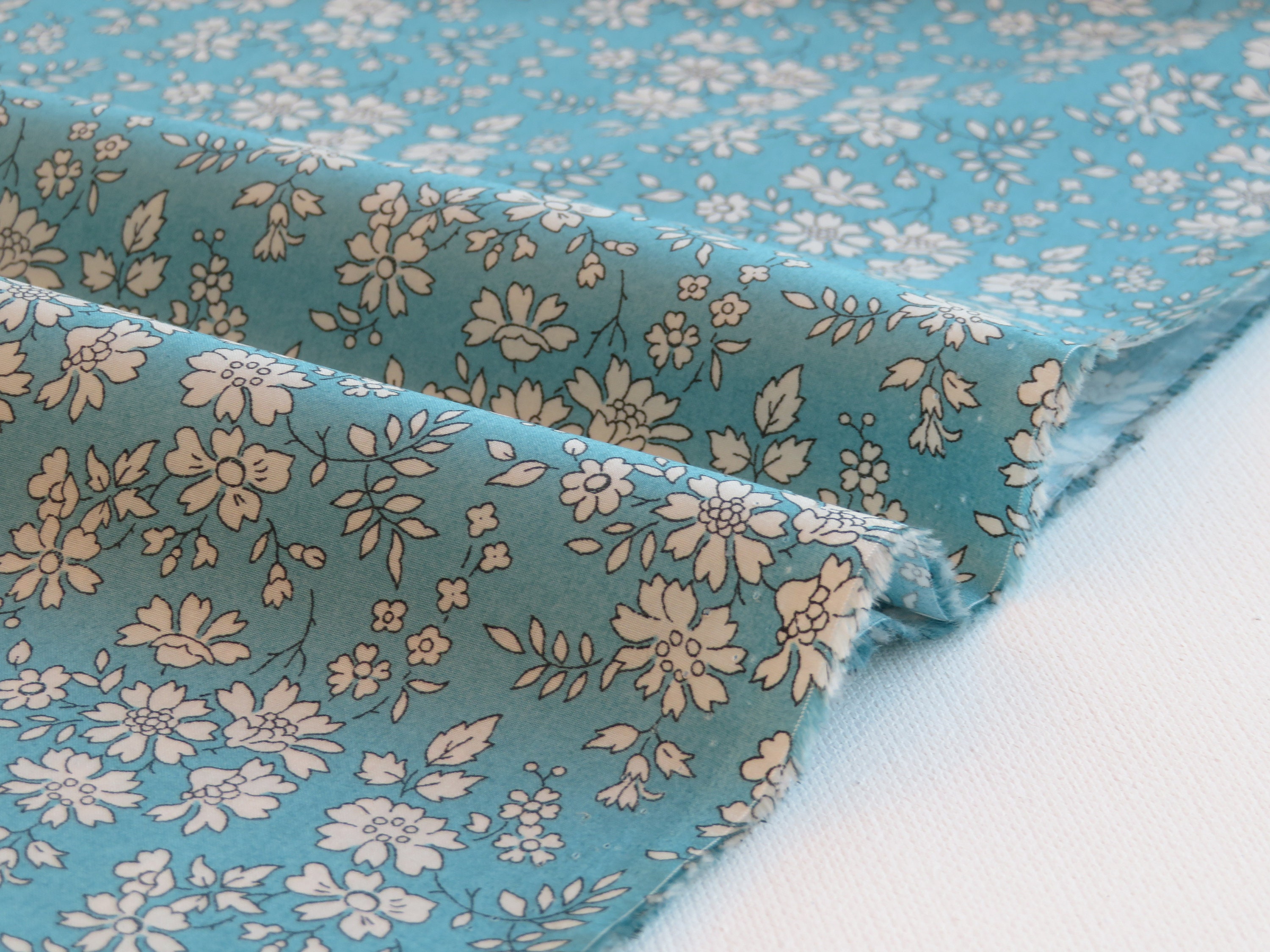Liberty Fabrics Tana Lawn® - Capel - Colorway N - 03633055N Mint/teal ...