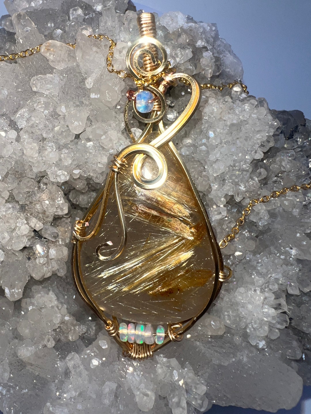 Breathtaking Large Golden Rutile Quartz angel Hair Quartz and Jewelry ...