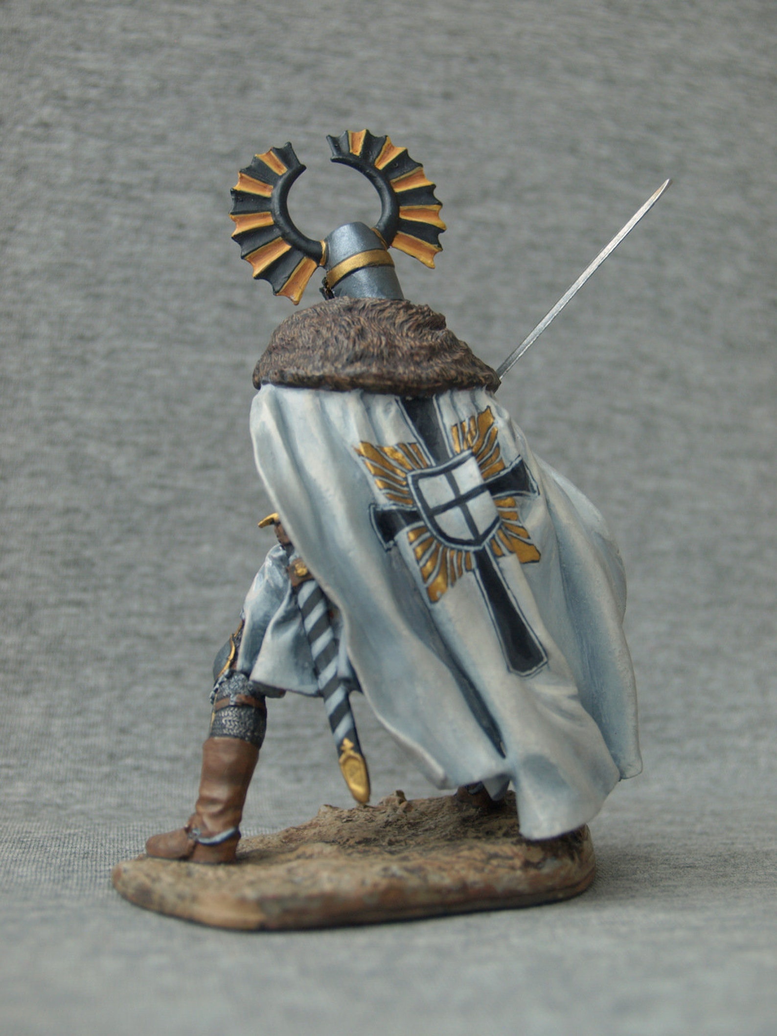 Der Meister der deutschen Ritter. SCALE: 1/20 90 mm Geschenke | Etsy