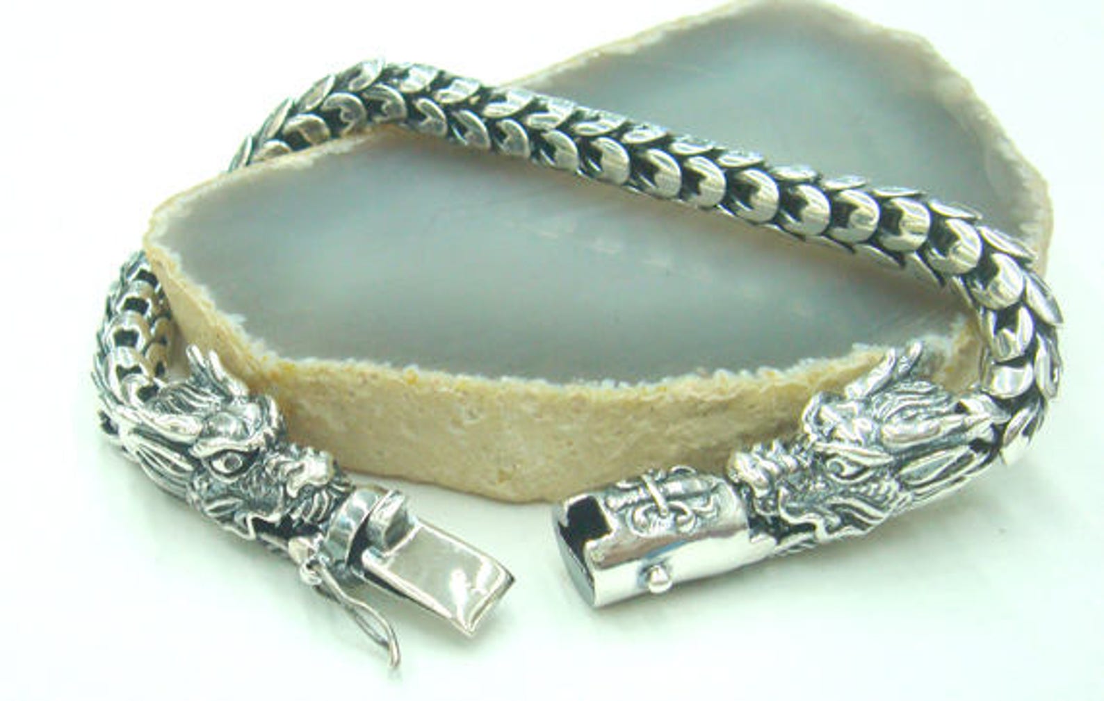 Dragon Scales Bracelet With Dragon Power Full Head - Etsy UK