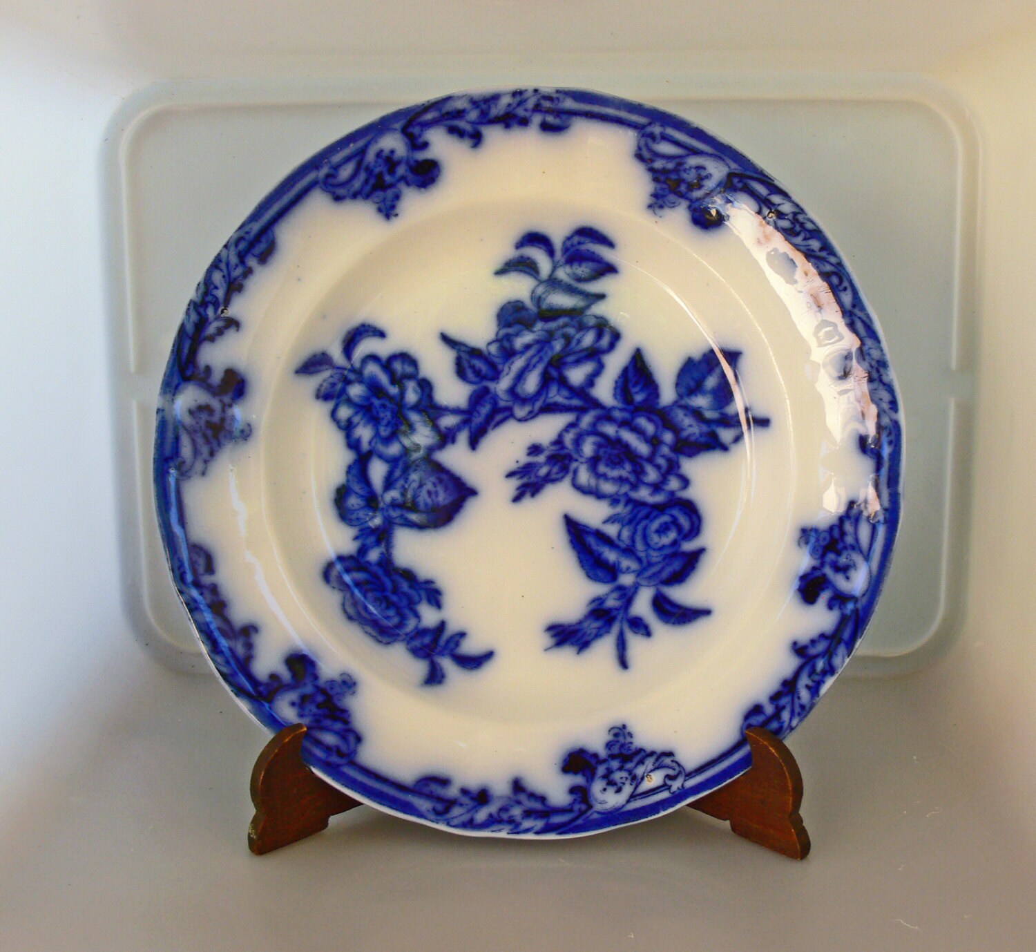 Aurorea decorative plate in glazed pottery by the Dutch factory Petrus ...