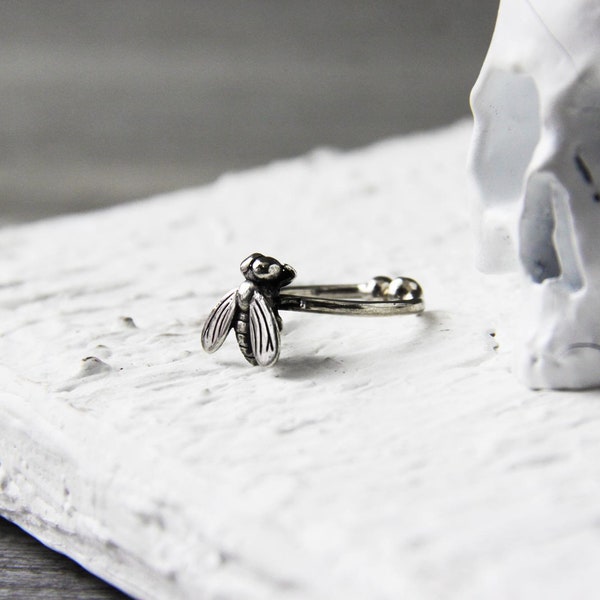 Fly Ring - Etsy