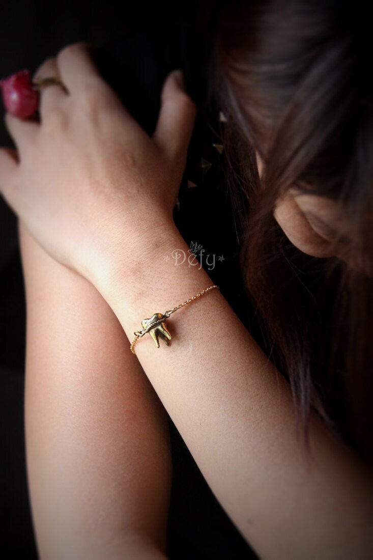 Human Tooth Bracelet with three fangs by Defy / Adjustable | Etsy