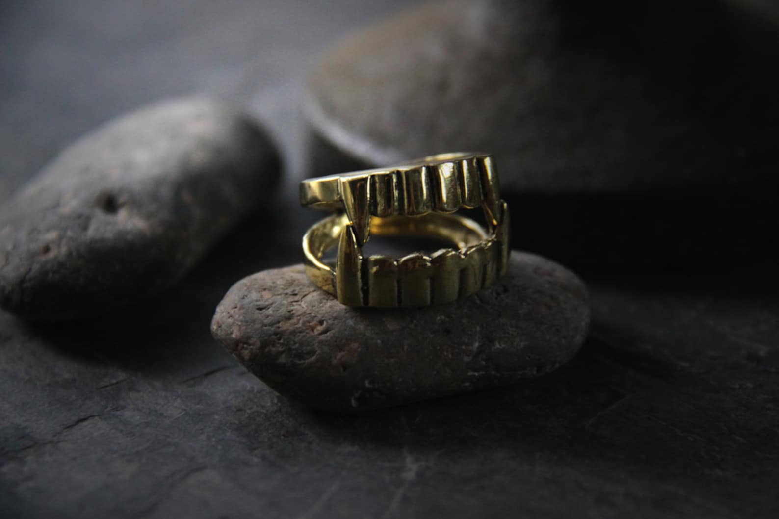 Vamprire Fang Ring by Defy / Unique Design and Handmade - Etsy