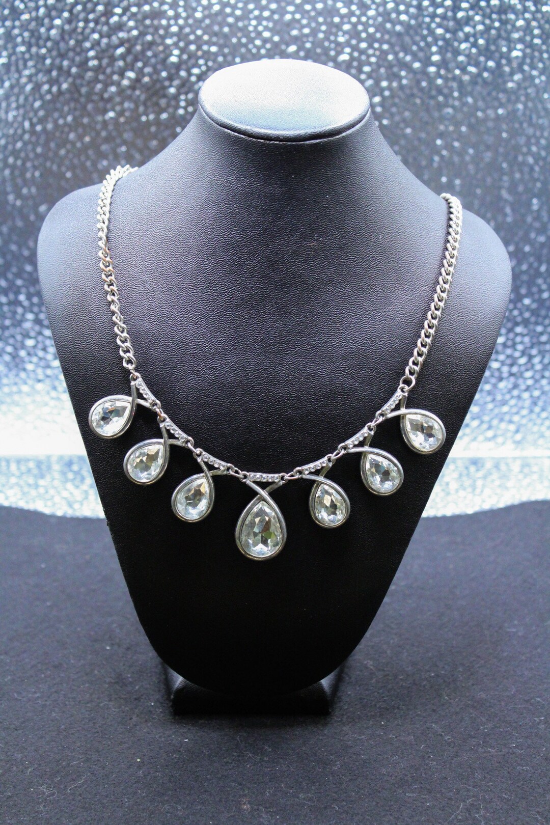 Stunning Tear Drop Shaped Rhinestone Silver Tone Necklace 1358 - Etsy