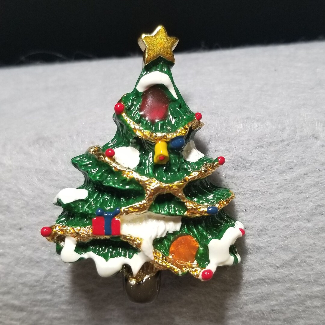 Vintage Plastic Christmas Tree Pin/brooch 3484 - Etsy
