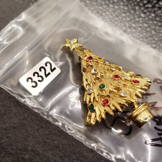 Signed Avante Gold Tone Christmas Tree Brooch with Rh… - Gem
