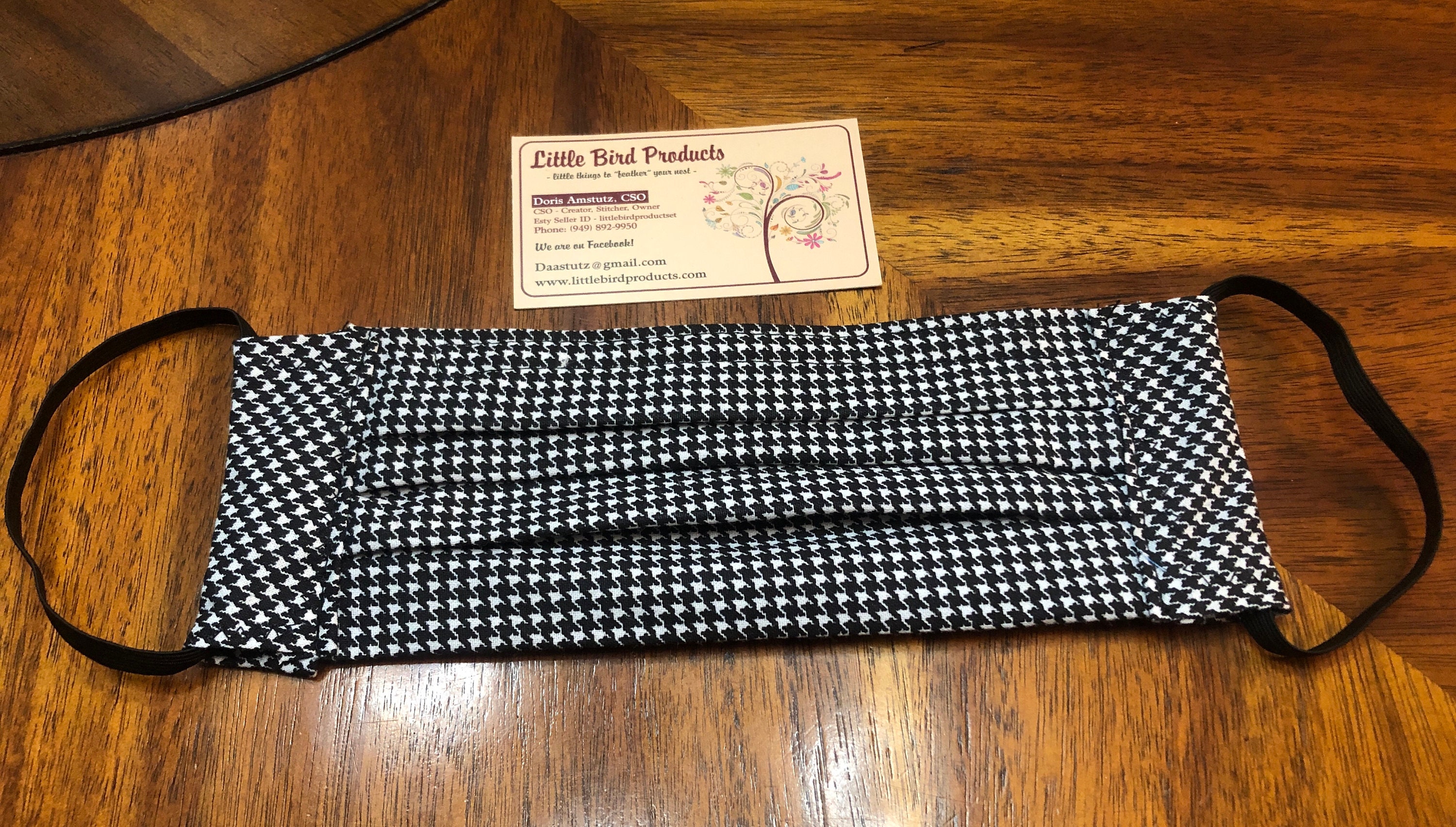 Face mask pleated cotton Reusable mask filter pocket black check print ...