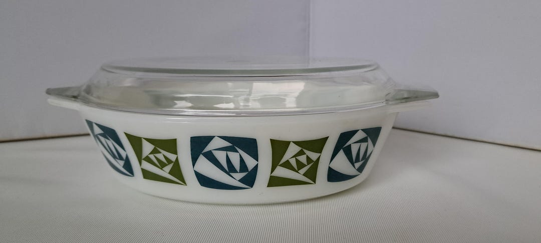 Vintage JAJ Pyrex Checkers Pattern Casserole Dish With Lid - Etsy