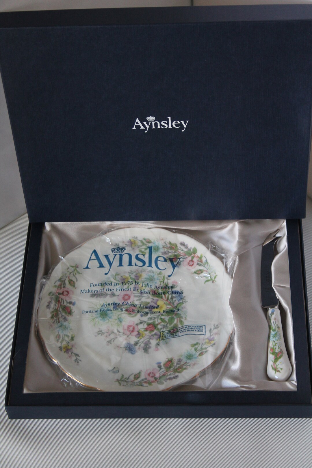 Vintage Aynsley Wild Tudor Cheese Plate and Cheese Knife Gift - Etsy