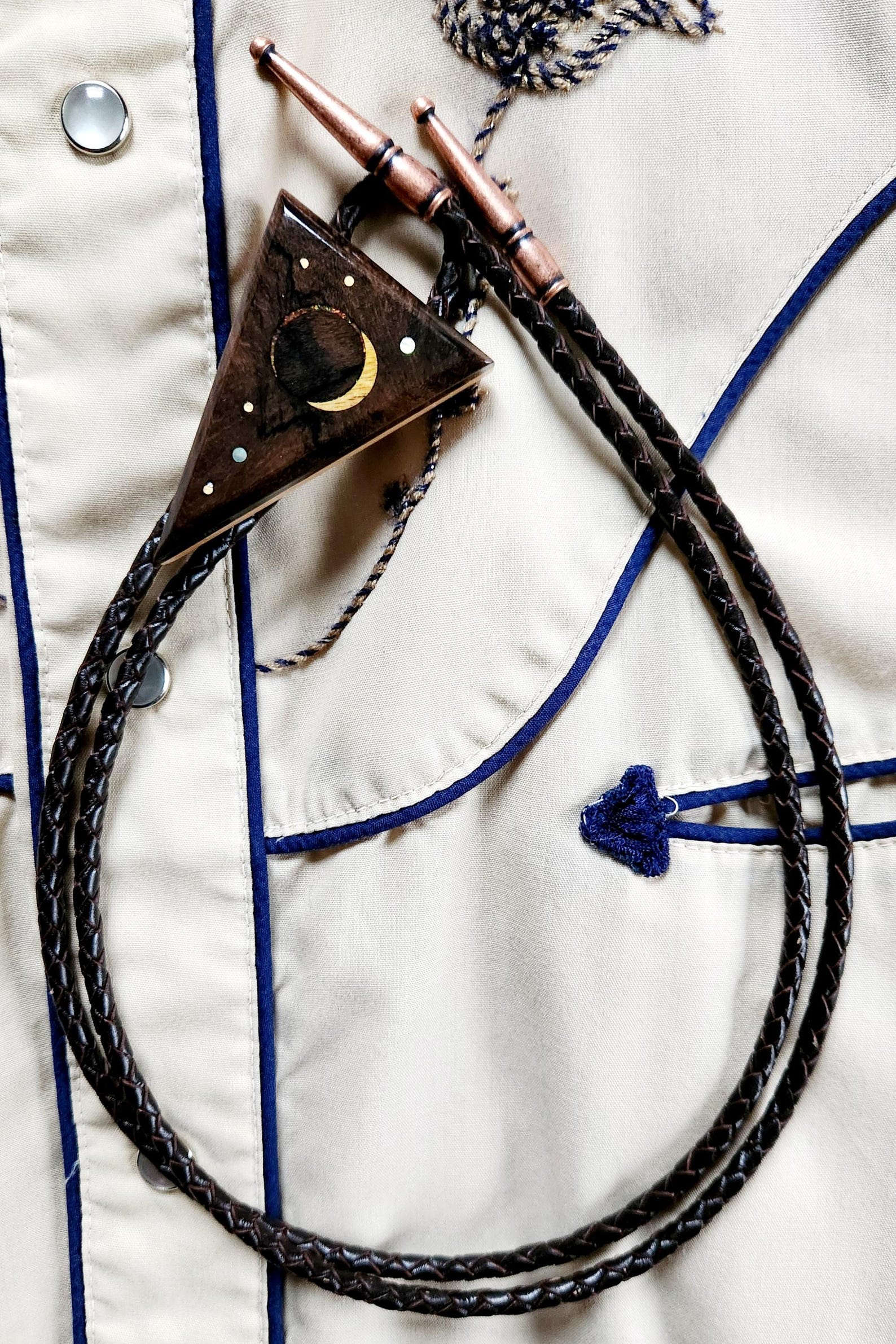 Bolo Tie Solar Eclipse Triangle - Etsy