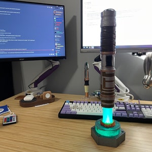 Desktop Lightsaber Blade Display for Star Wars Custom Lightsabers ...