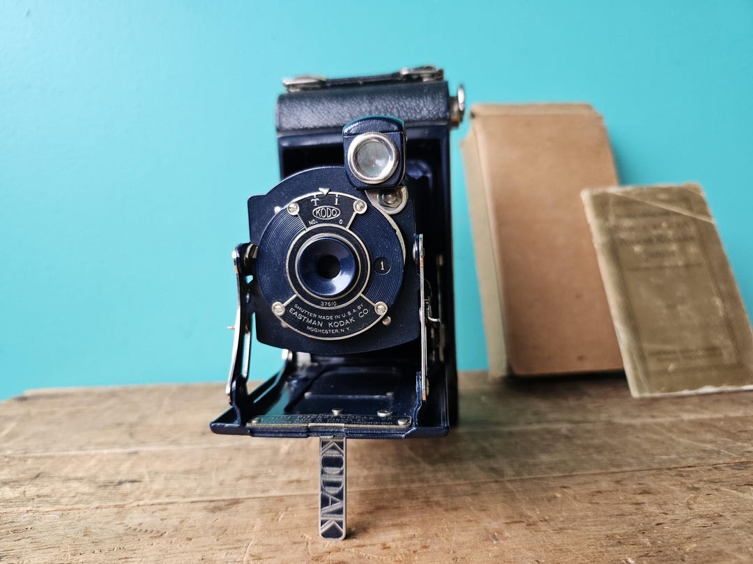 Navy Blue Pocket Kodak Jr. No. 1 Folding Camera With Box and Manual ...
