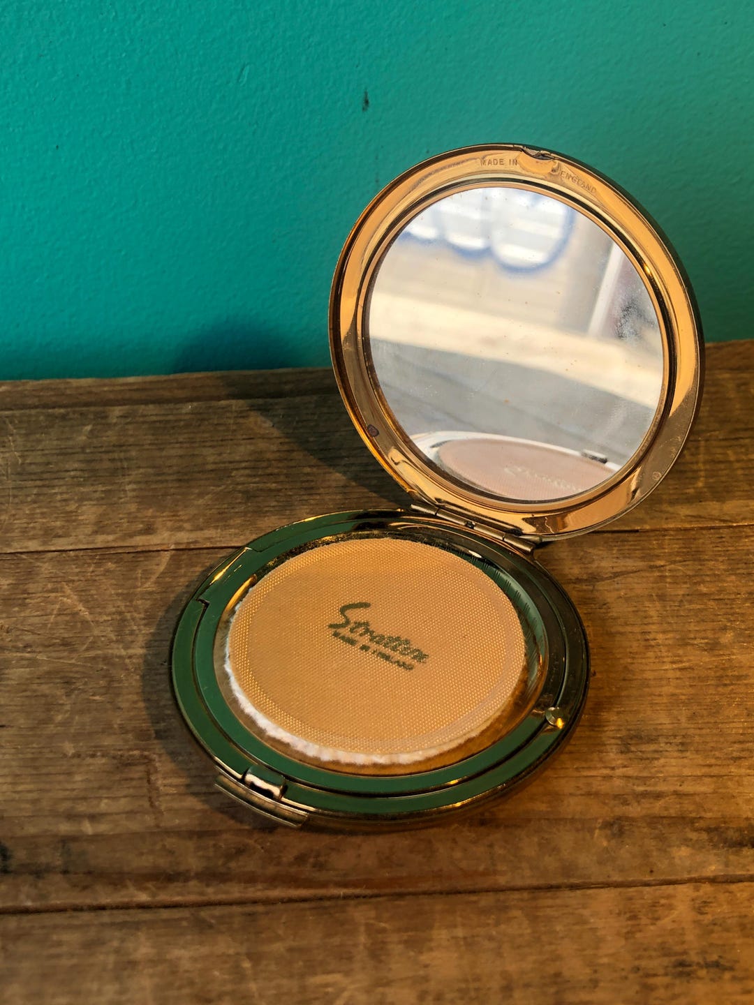Vintage 1950s Stratton Compact Gold Tone Rose Design, 2 3/4" Made in ...