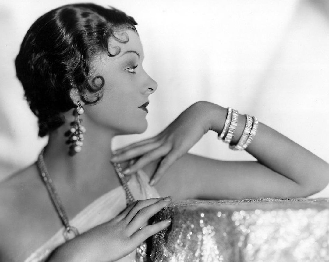 Myrna Loy Publicity Shot 1931 Black & White, Multiple Sizes Old ...
