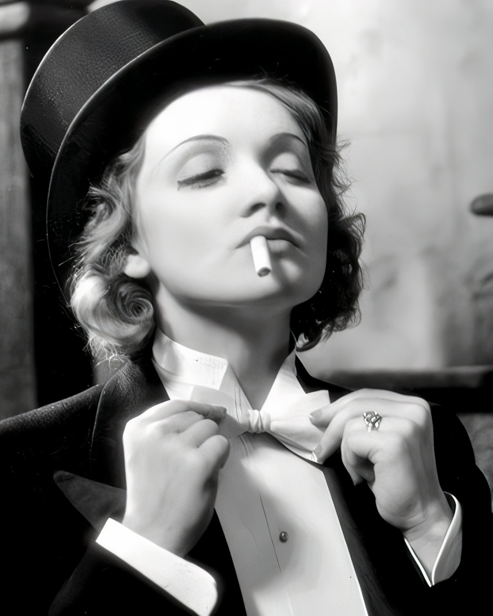 Marlene Dietrich Dress 1930