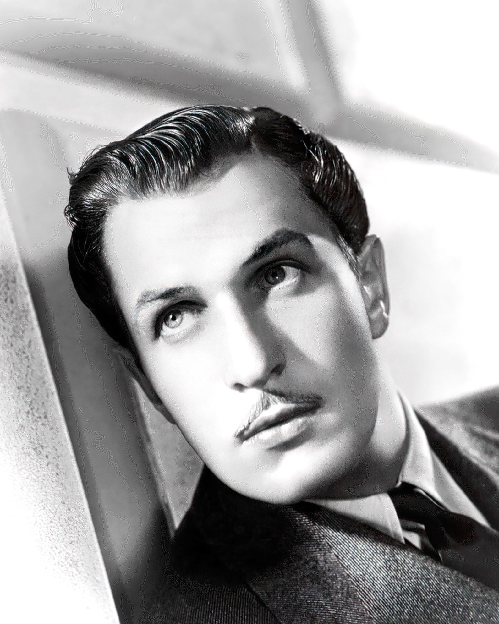 Vincent Price C. 1938 Studio Portrait - Black & White/multiple Sizes ...
