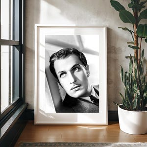Vincent Price C. 1938 Studio Portrait - Black & White/multiple Sizes ...