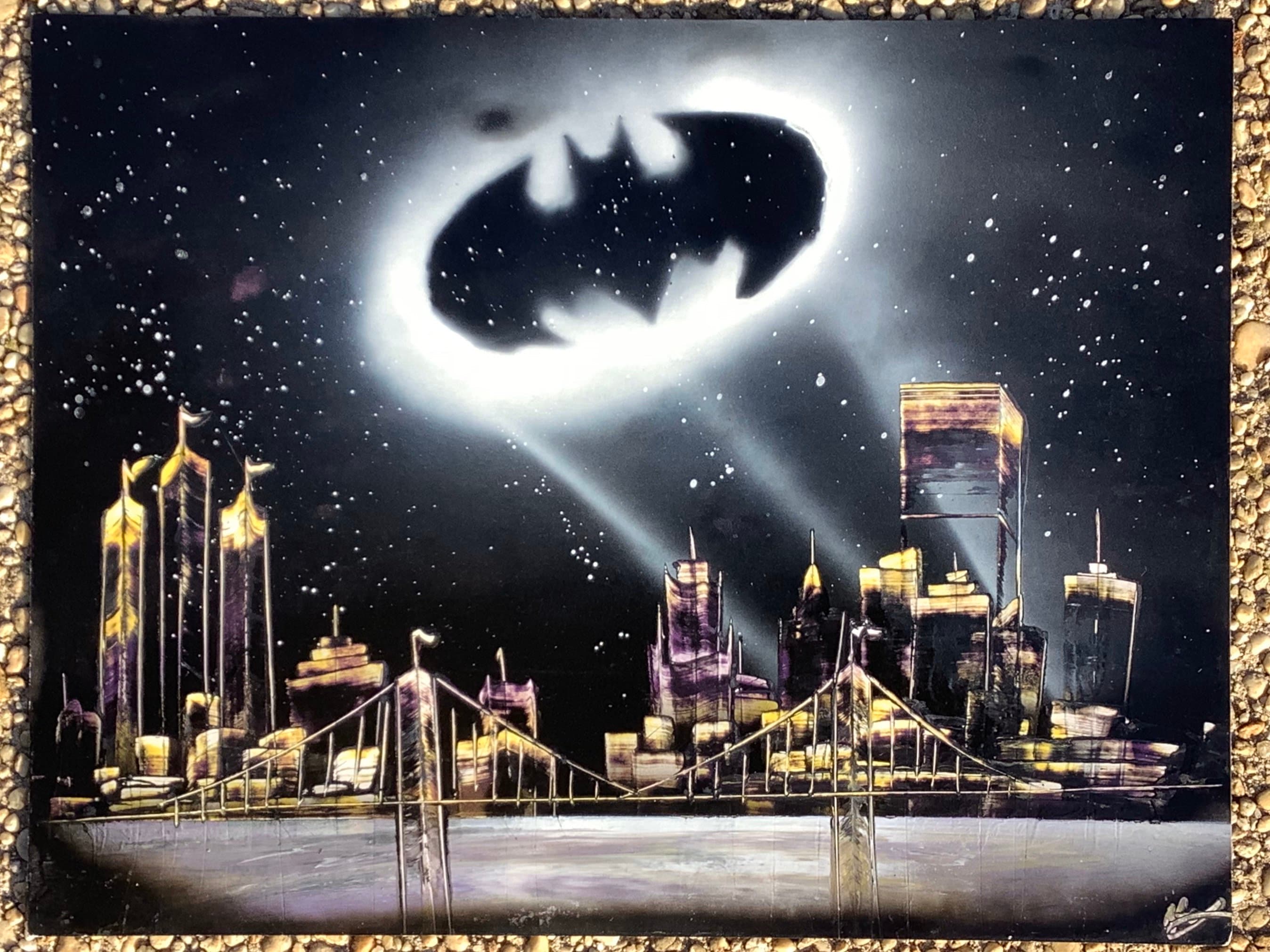 Gotham City Símbolo clásico púrpura / amarillo Spray Paint Art - Etsy ...