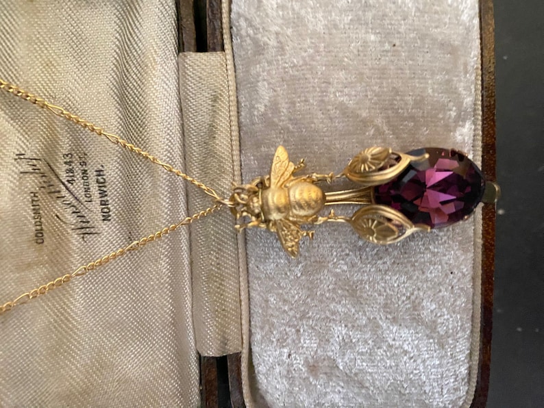 Exquisite Vintage Amethyst Crystal, Stylish Gold Bee Drop Earrings ...