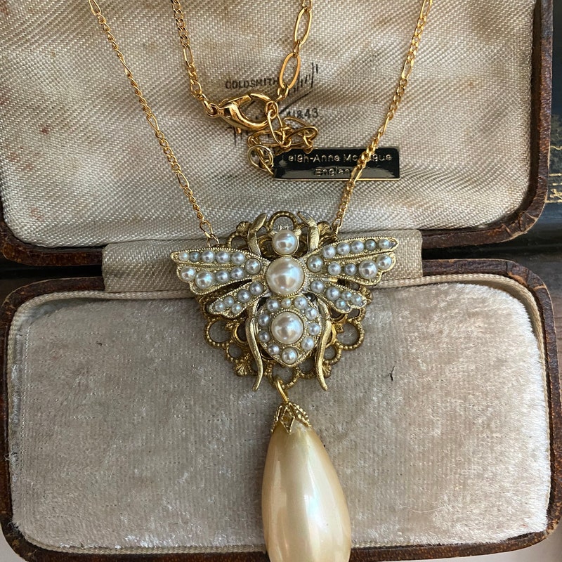 Find Stunning Jewelry - Etsy UK